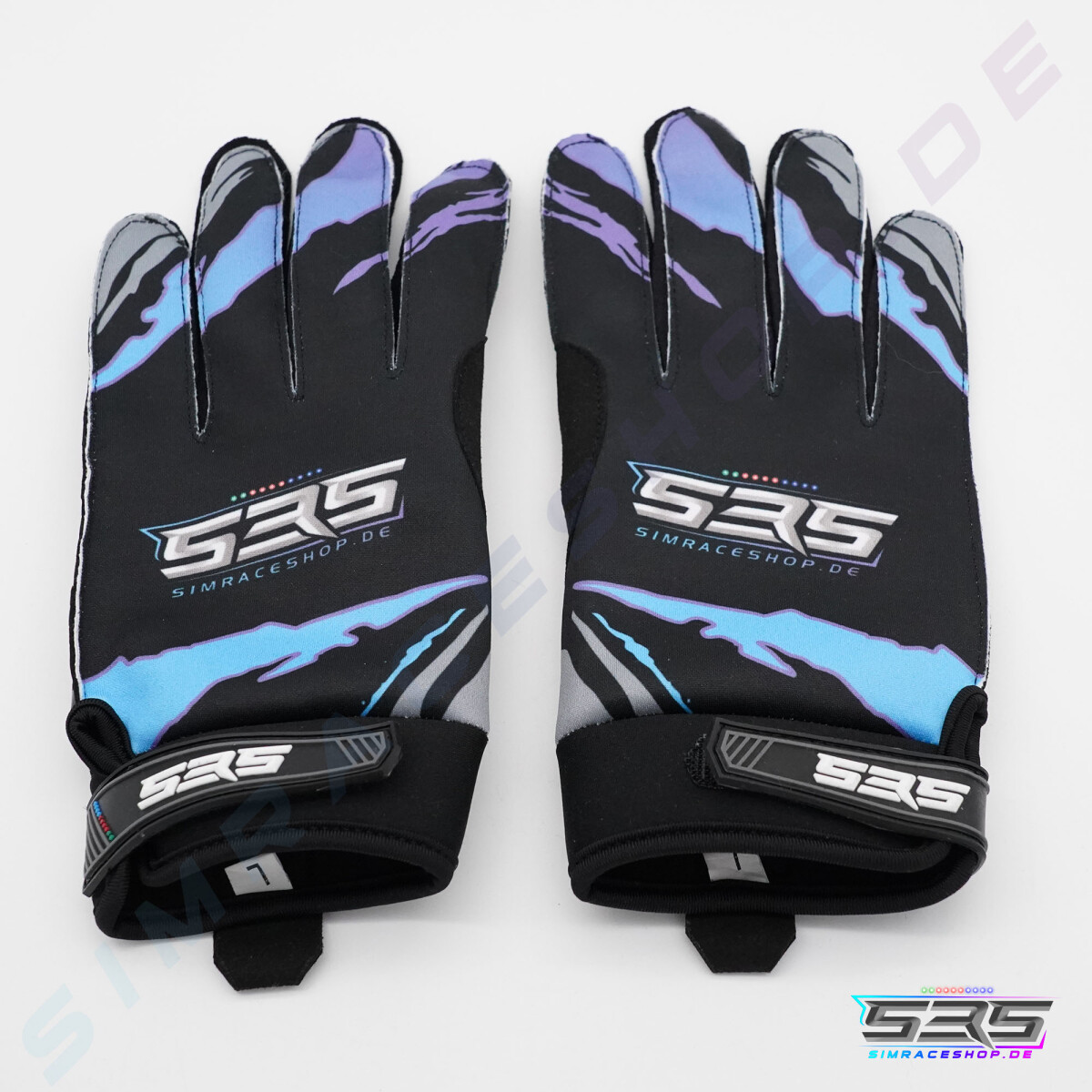 Buy SimRacing gloves, socks, T-shirts online